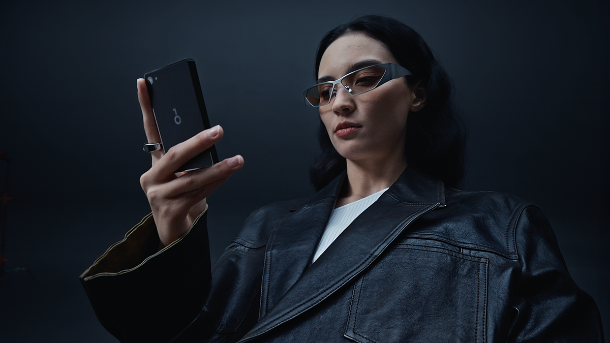 OneKey - Open source crypto hardware wallet for DeFi and NFTs